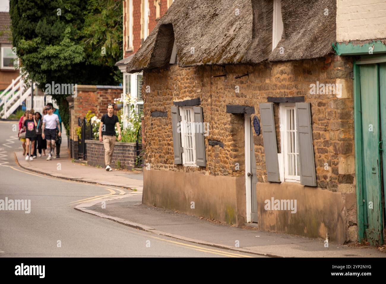 UK, England, Rutland, Oakham, Melton Road, Hudson’s Cottage, 1600s home ...
