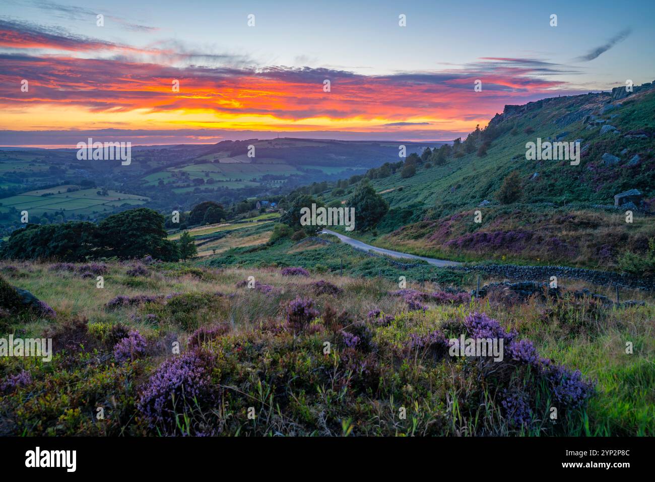 Rolling peak district vistas hi-res stock photography and images - Alamy