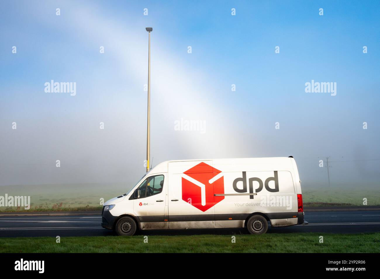 Dpd delivery van rural hi-res stock photography and images - Alamy
