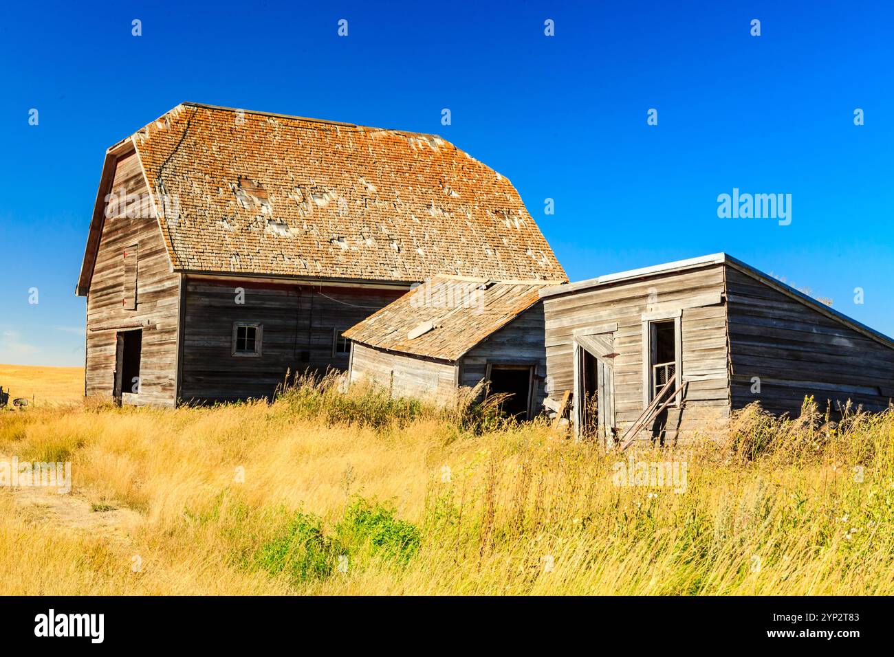 Large barn farmland in hi-res stock photography and images - Alamy
