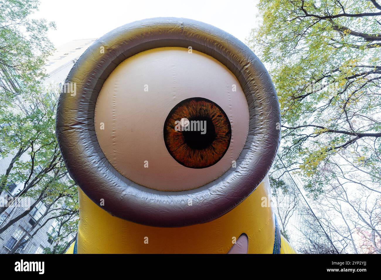 New York, United States. 27th Nov, 2024. Members of the Macy's ...