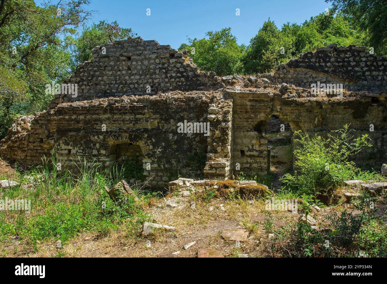Roman columbarium hi-res stock photography and images - Alamy