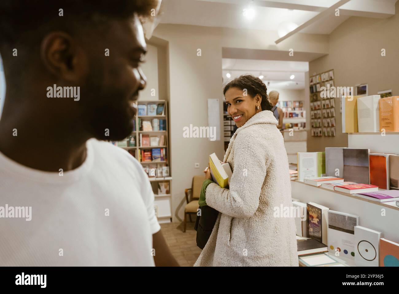 Man woman glance attracted hi-res stock photography and images - Alamy