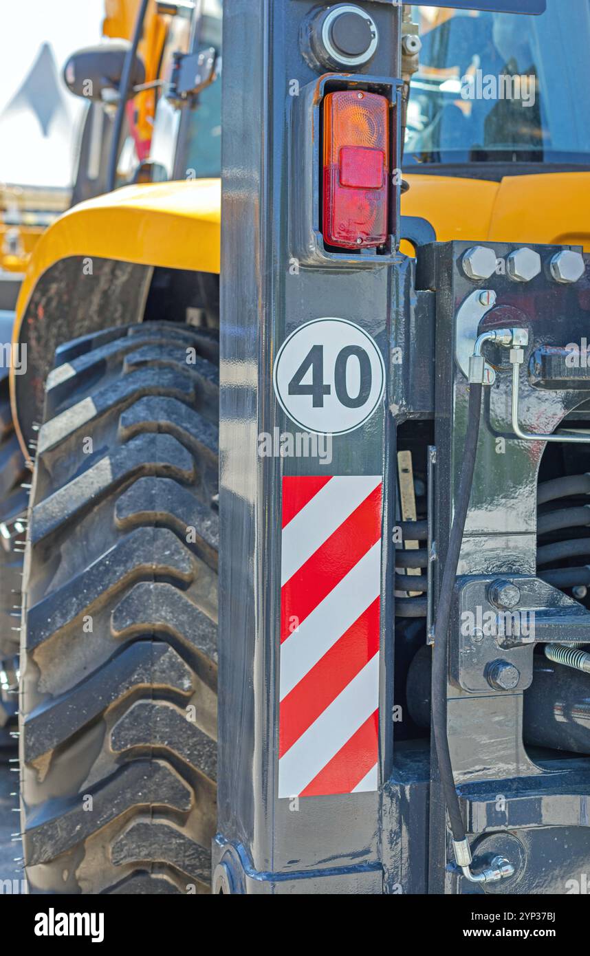 Speed limit sticker hi-res stock photography and images - Alamy