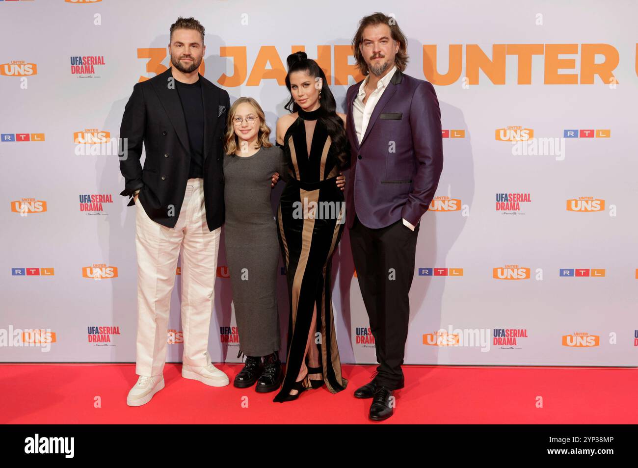 Benjamin Heinrich, Sophia Gül, Valea Katharina Scalabrino und Diego ...