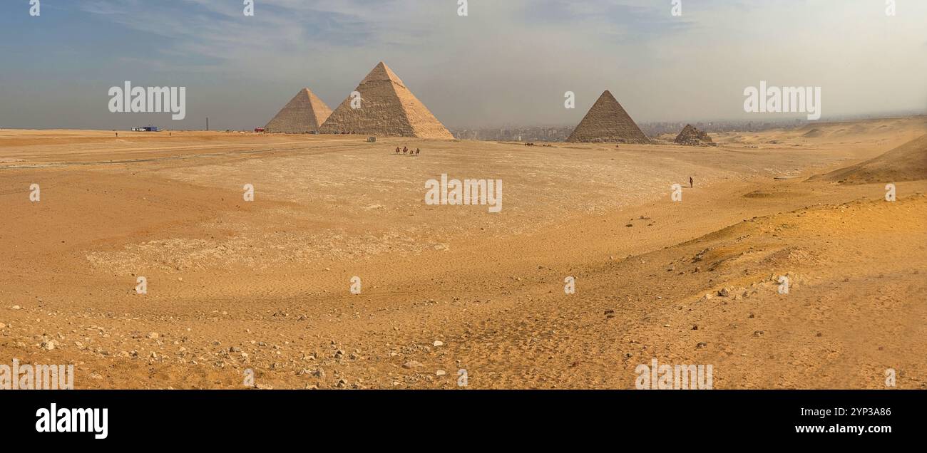 Kairo Ägypten, 20241124, Pyramiden, Giza, Gizeh *** Cairo Egypt ...