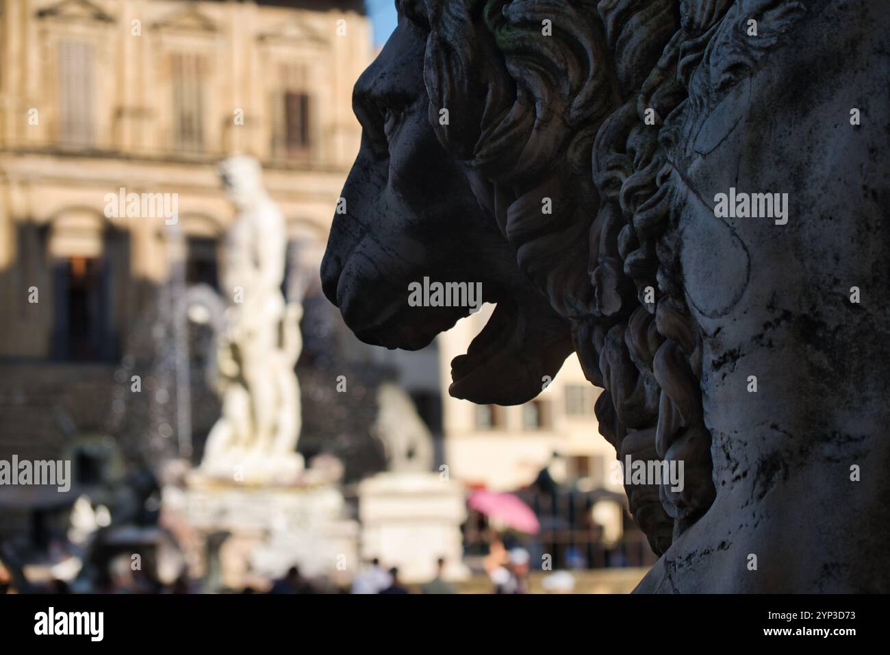 Blurred view of Piazza della Signoria in Florence, behind the ...