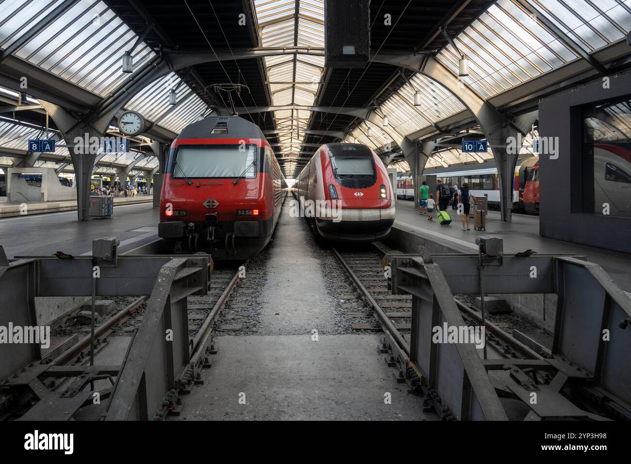 Zurich Main Railway Station Stock Photo - Alamy