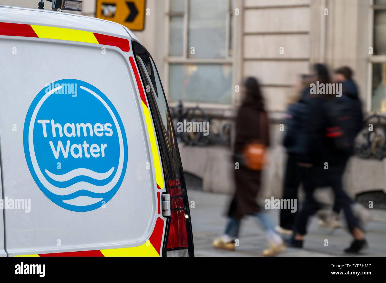 Sewage pollution thames hi-res stock photography and images - Alamy