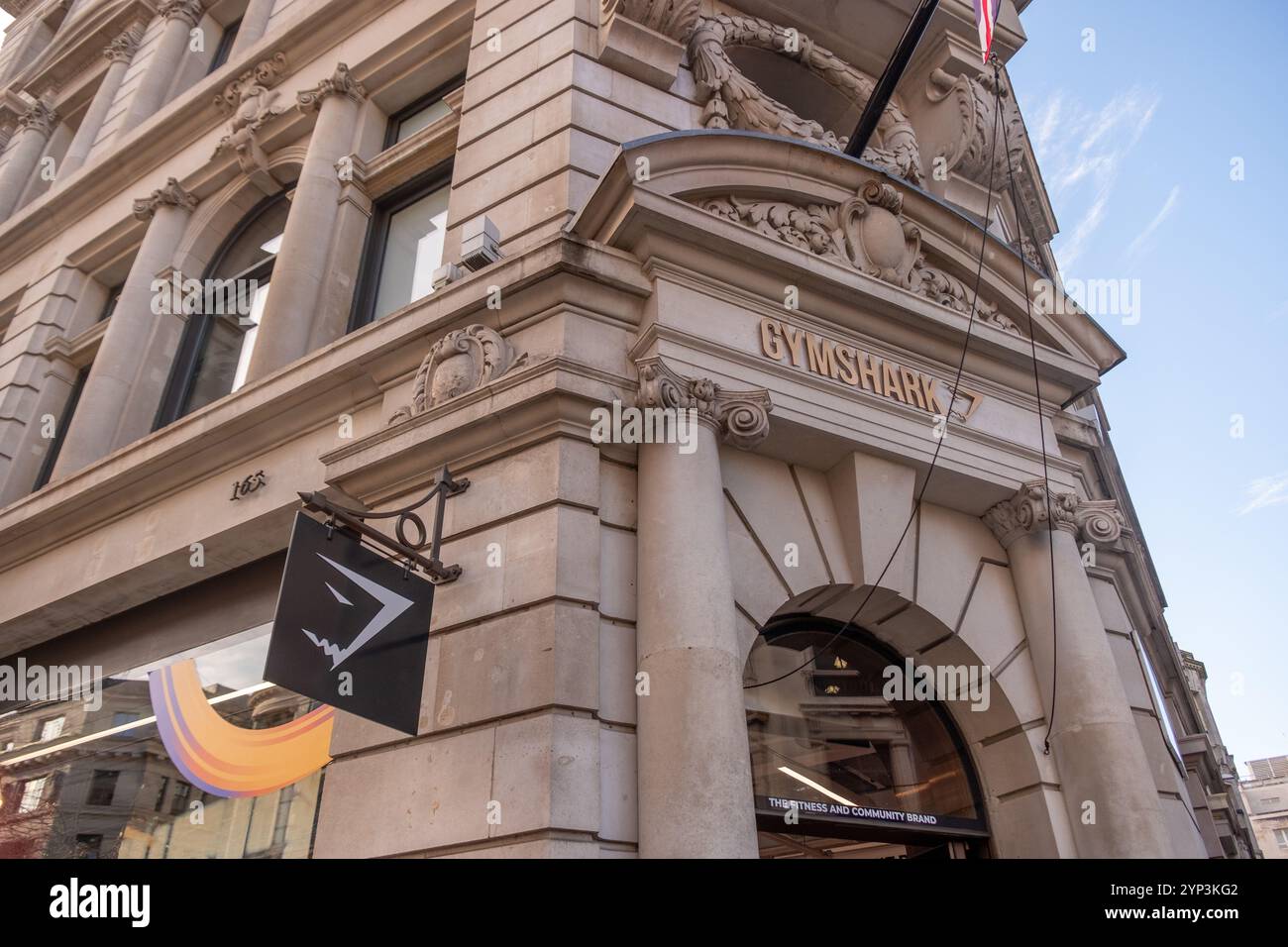 Gymshark clothes hi-res stock photography and images - Alamy