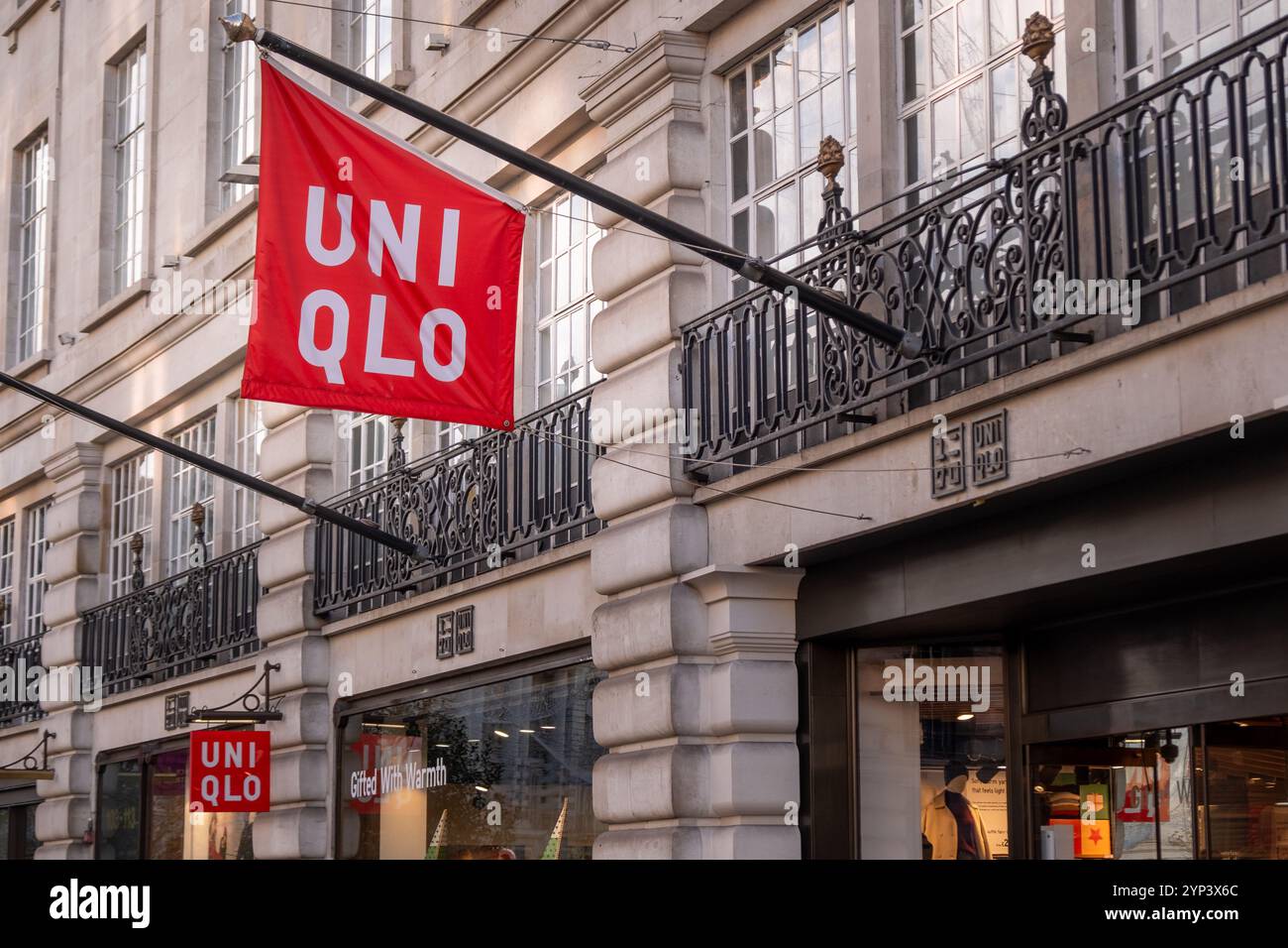 Uniqlo japanese brand shop hi-res stock photography and images - Alamy
