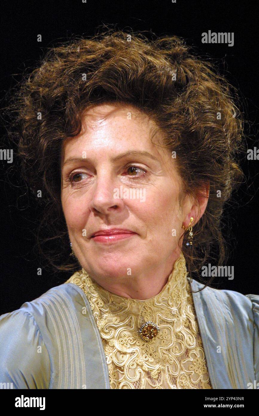 Penelope Wilton (Regina Giddens) in THE LITTLE FOXES by Lillian Hellman ...