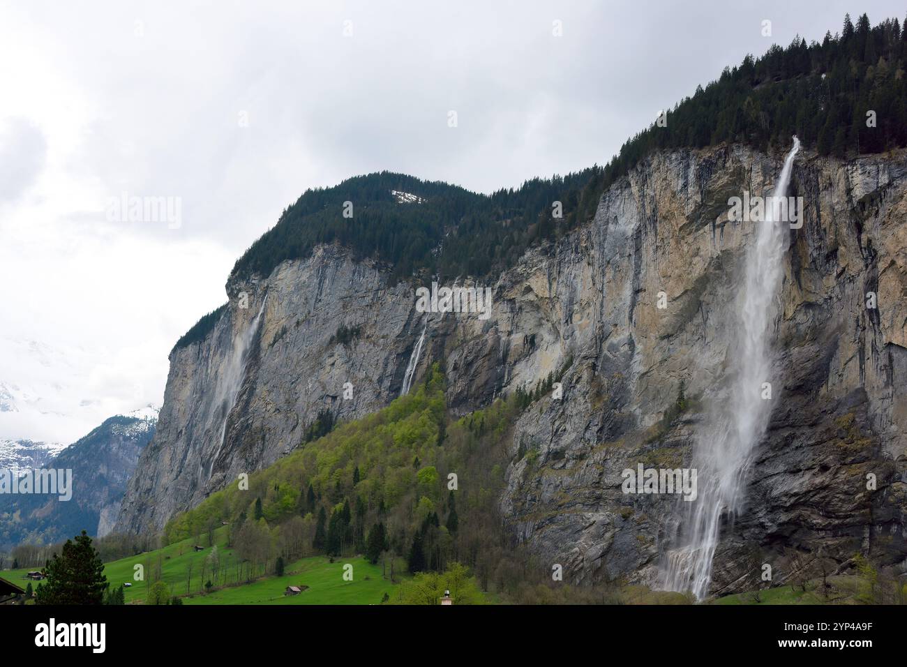 waterfall, Lauterbrunnen Valley, Jungfrauregion, canton of Bern ...