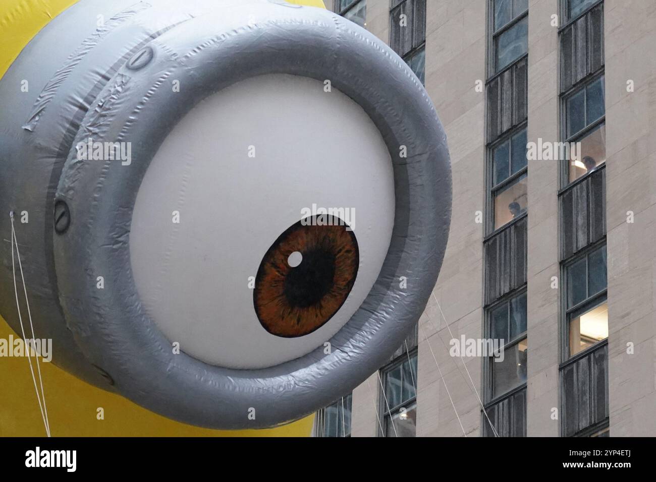 Stuart the Minion, Balloon out and about for Macy's Thanksgiving Day ...