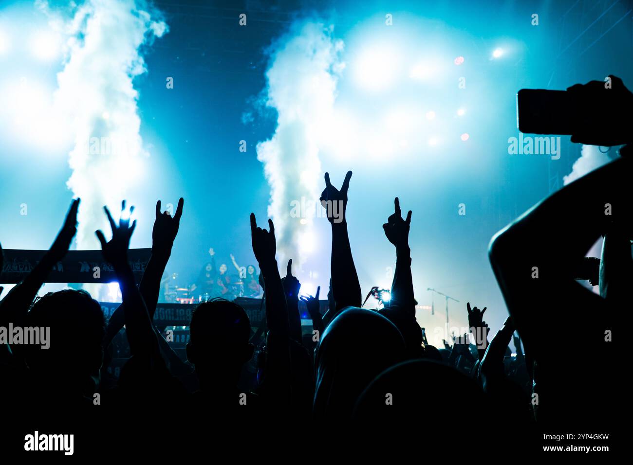 Musical concert stage lightning lights hi-res stock photography and ...