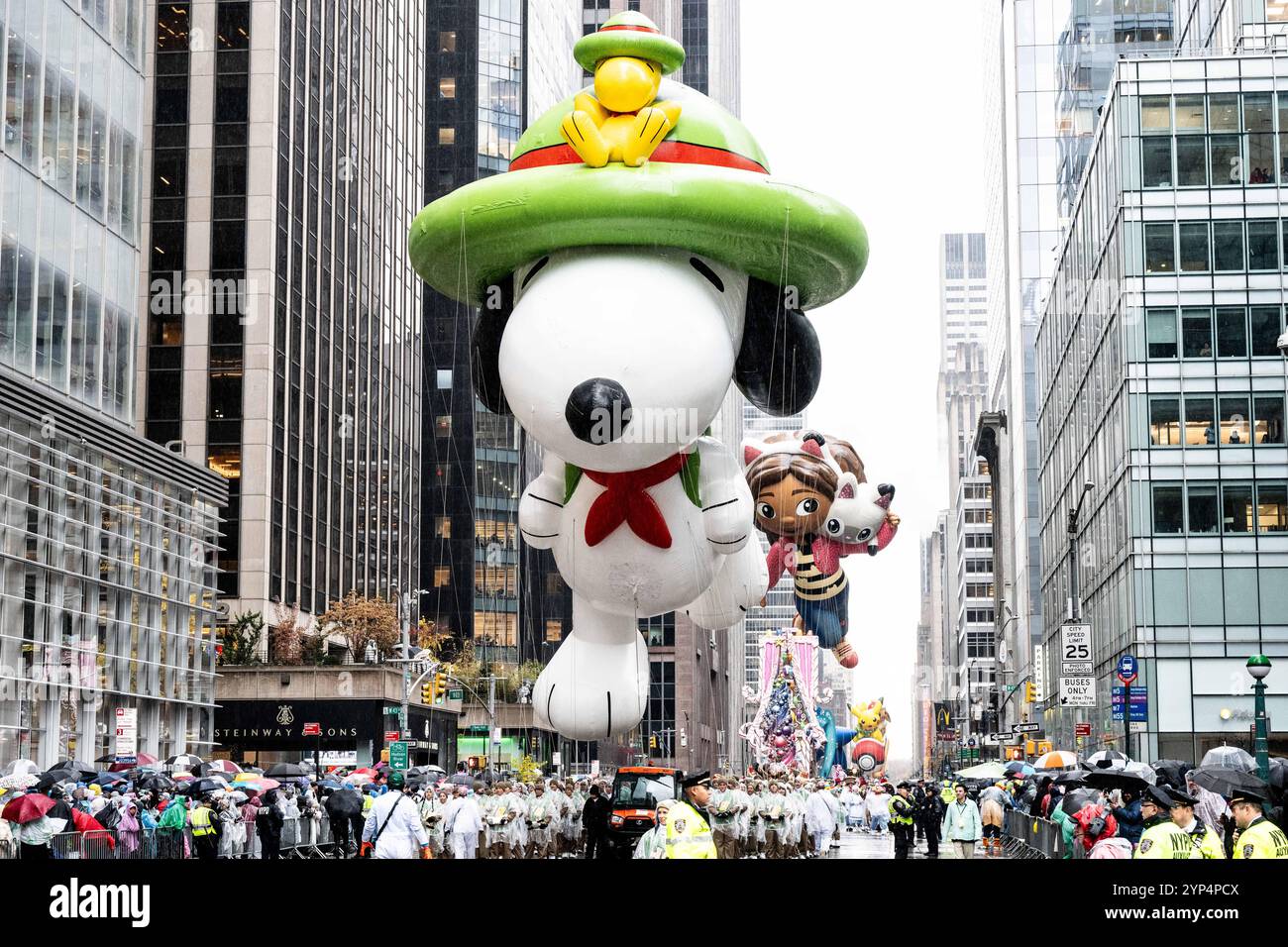 New York City, United States. 28th Nov, 2024. The Beagle Scout Snoopy ...