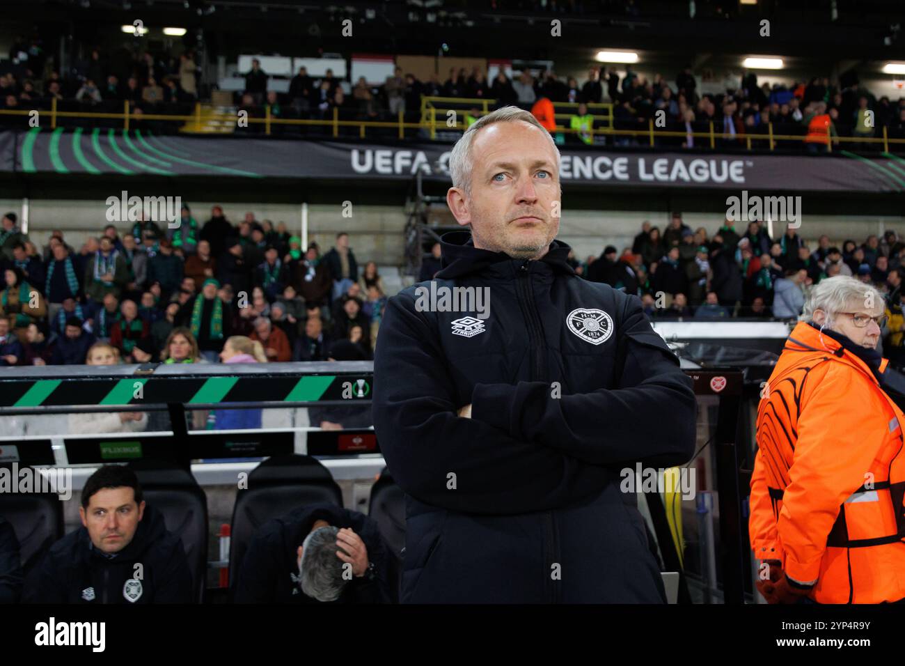 Neil critchley hearts head coach hi-res stock photography and images ...