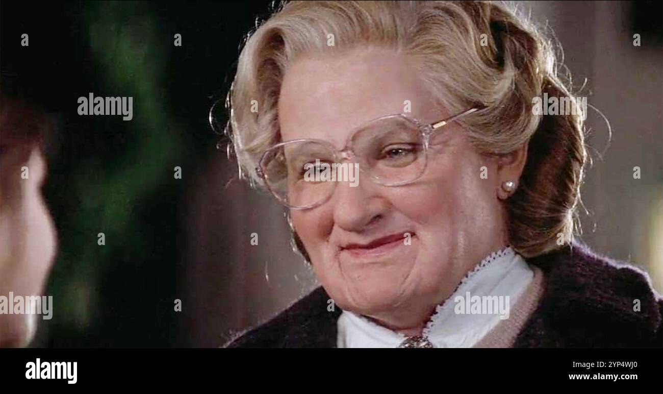 MRS. DOUBTFIRE 1993 20th Century Fox film with Robin Williams as Daniel ...