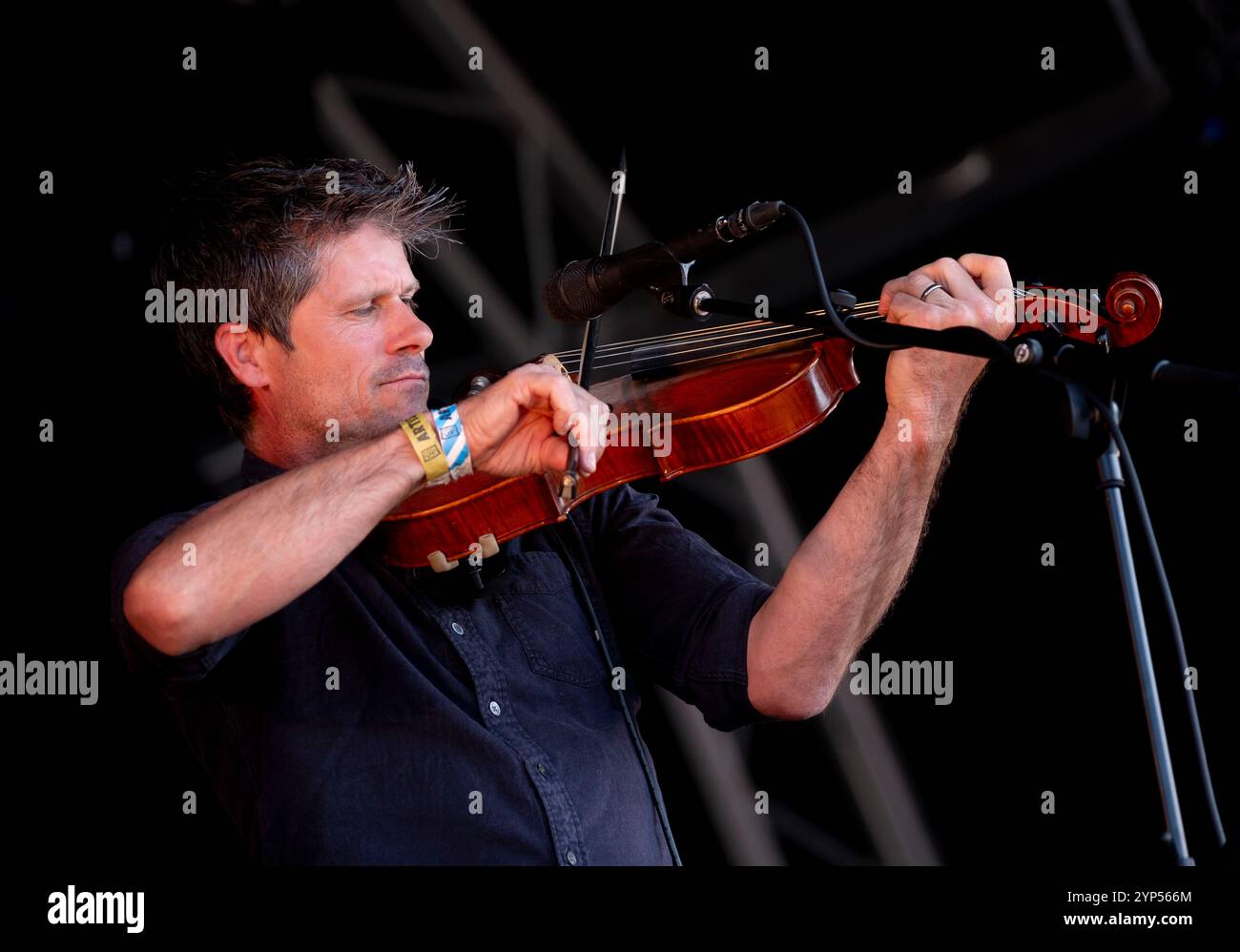 seth lakeman preforming at Wychwood Music Festival 2024, Cheltenham ...