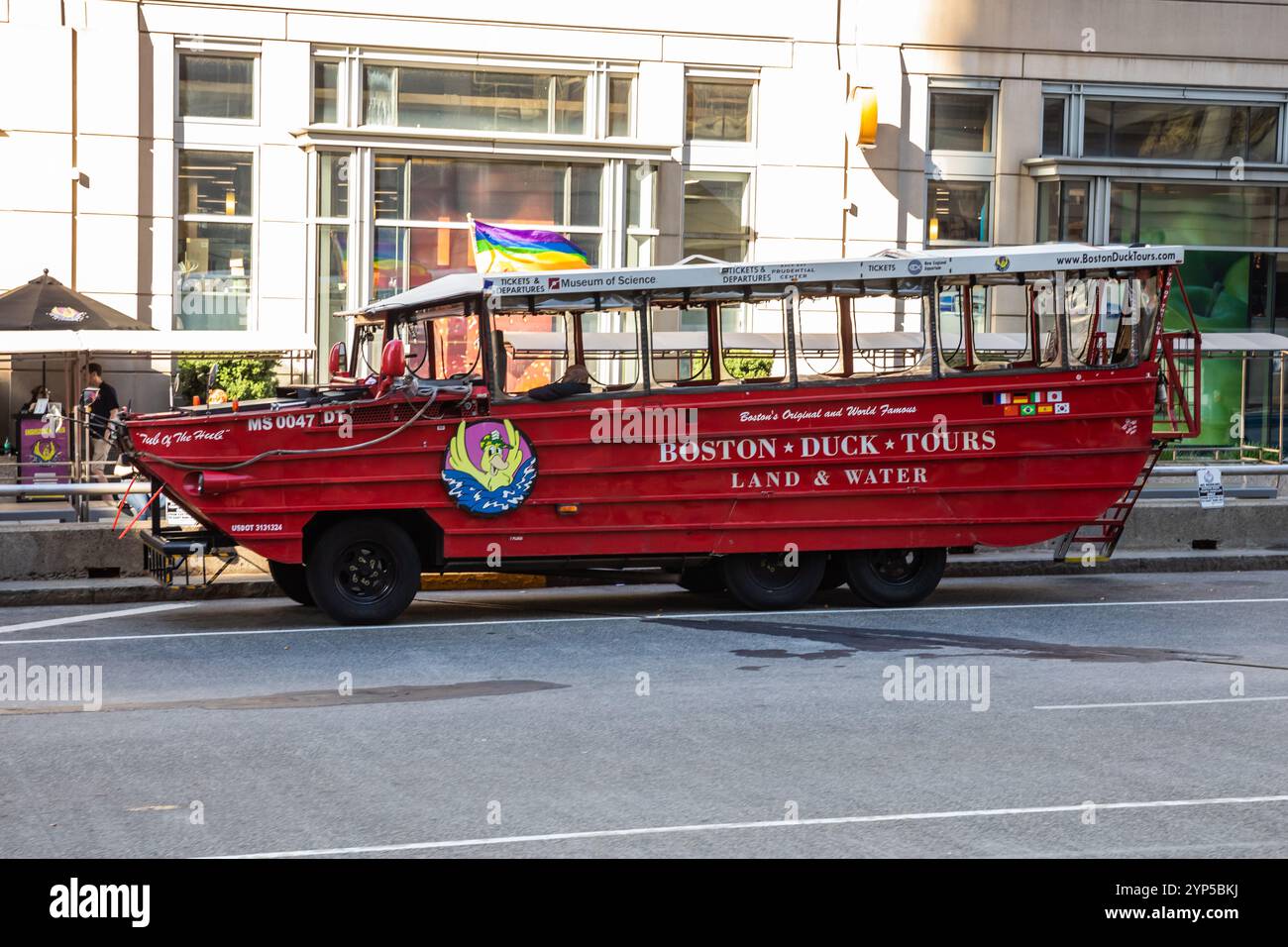 The boston duck tours hi-res stock photography and images - Alamy