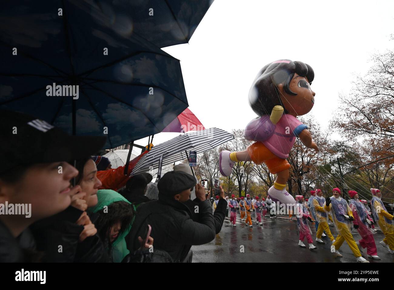 Dora the explorer dora hi-res stock photography and images - Alamy