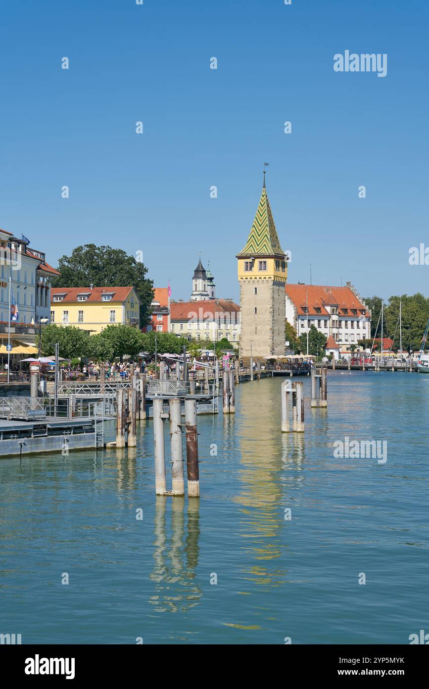 Harbor of the city of Lindau on Lake Constance with the Mang Tower ...