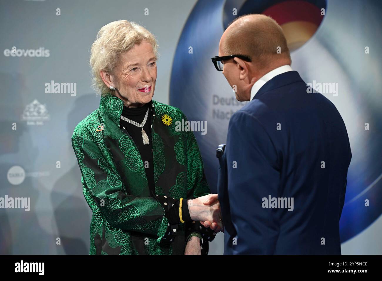 Mary ROBINSON, UN High Commissioner for Human Rights Stefan SCHULZE ...