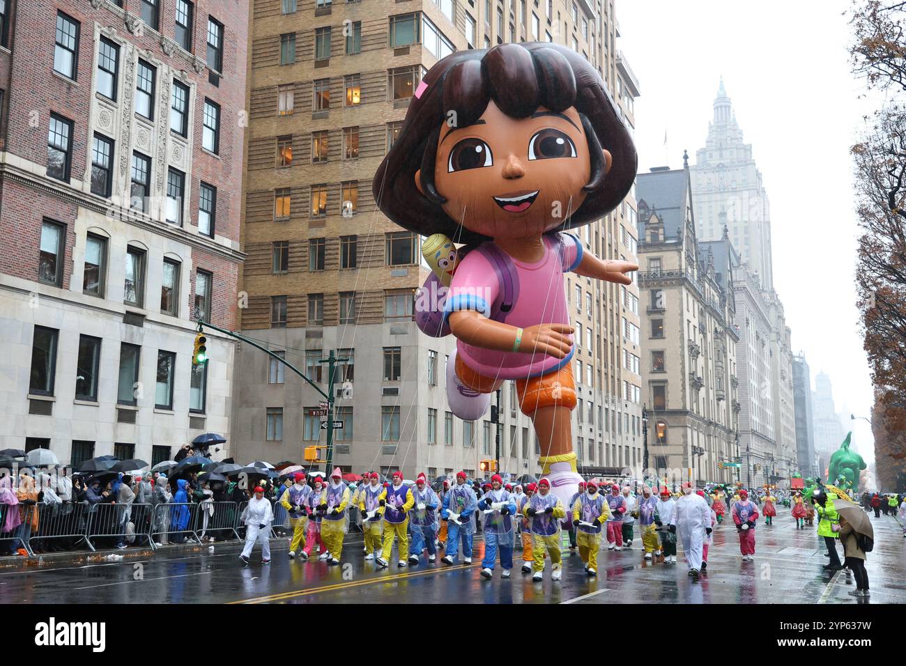 Nickelodeon’s Dora’s Fantastical Rainforest ballon comes down Central ...