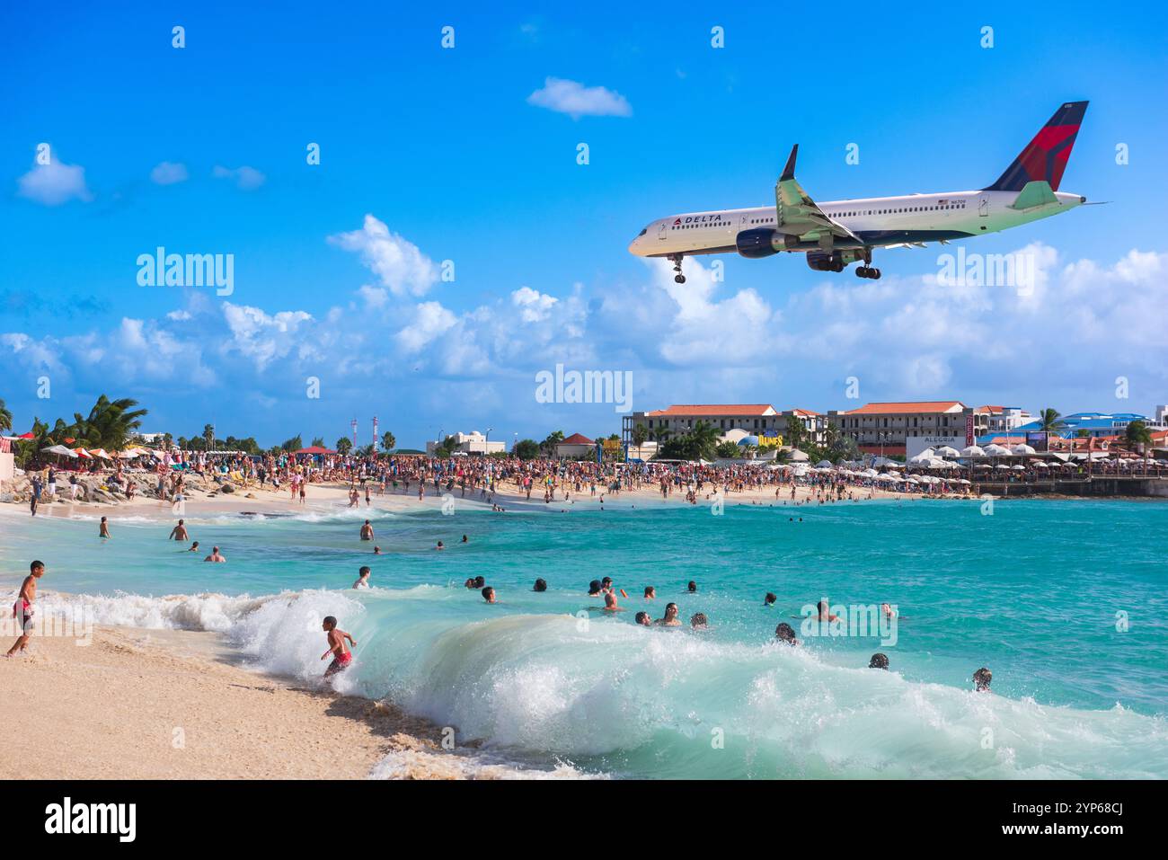 Juliana airport beach delta hi-res stock photography and images - Alamy