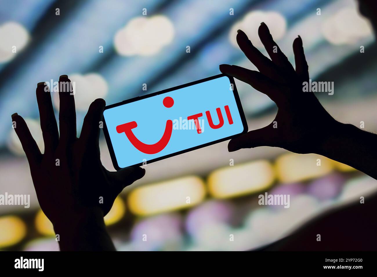 Tui airways limited hi-res stock photography and images - Alamy