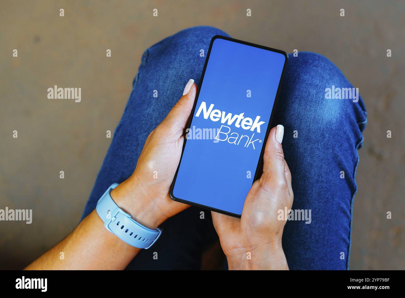 Newtek bank hi-res stock photography and images - Alamy