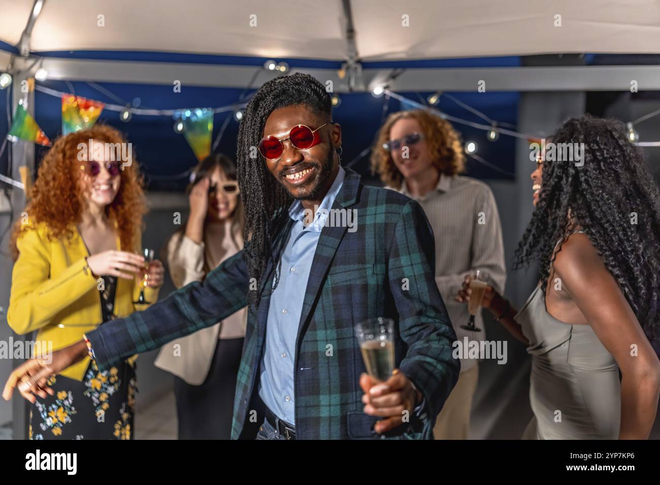 Urban yard friends hi-res stock photography and images - Alamy