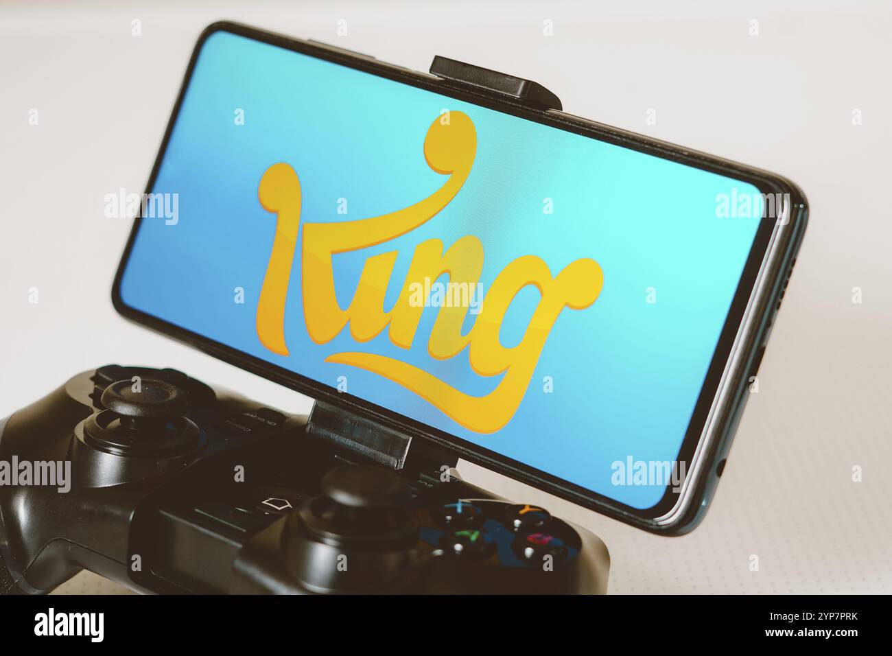 King digital entertainment hi-res stock photography and images - Alamy