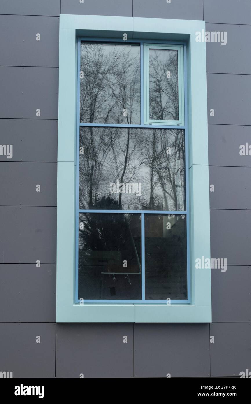 Buildings glass no one has windows commercial buildings buildings hi ...