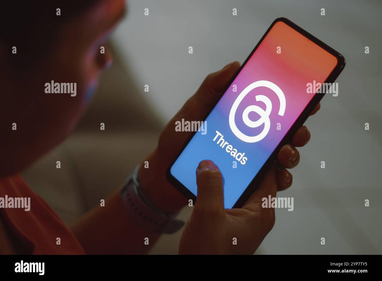 Rival media hi-res stock photography and images - Alamy