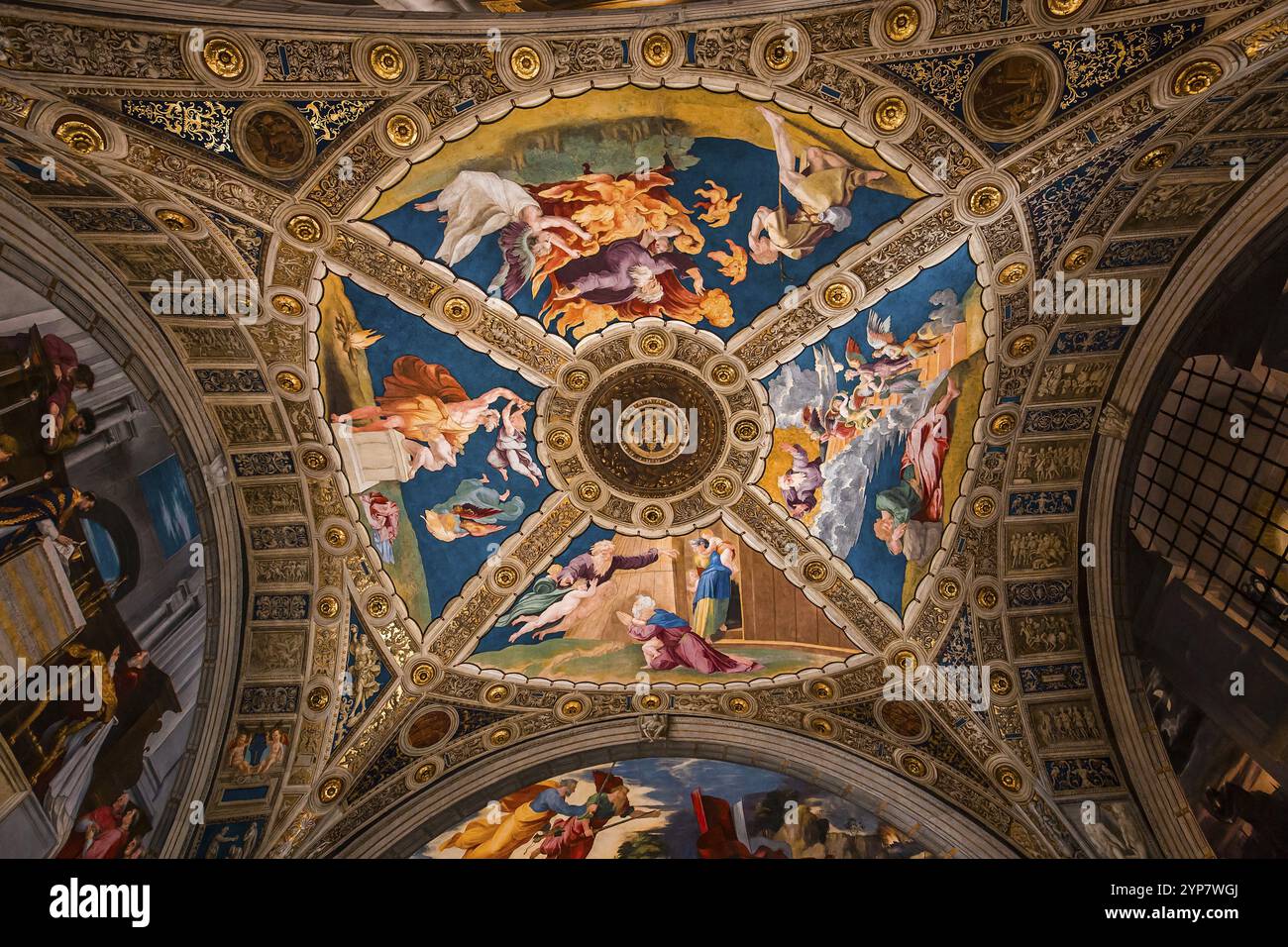 VATICAN CITY, VATICAN, JUNE 12, 2015 : interiors and architectural ...