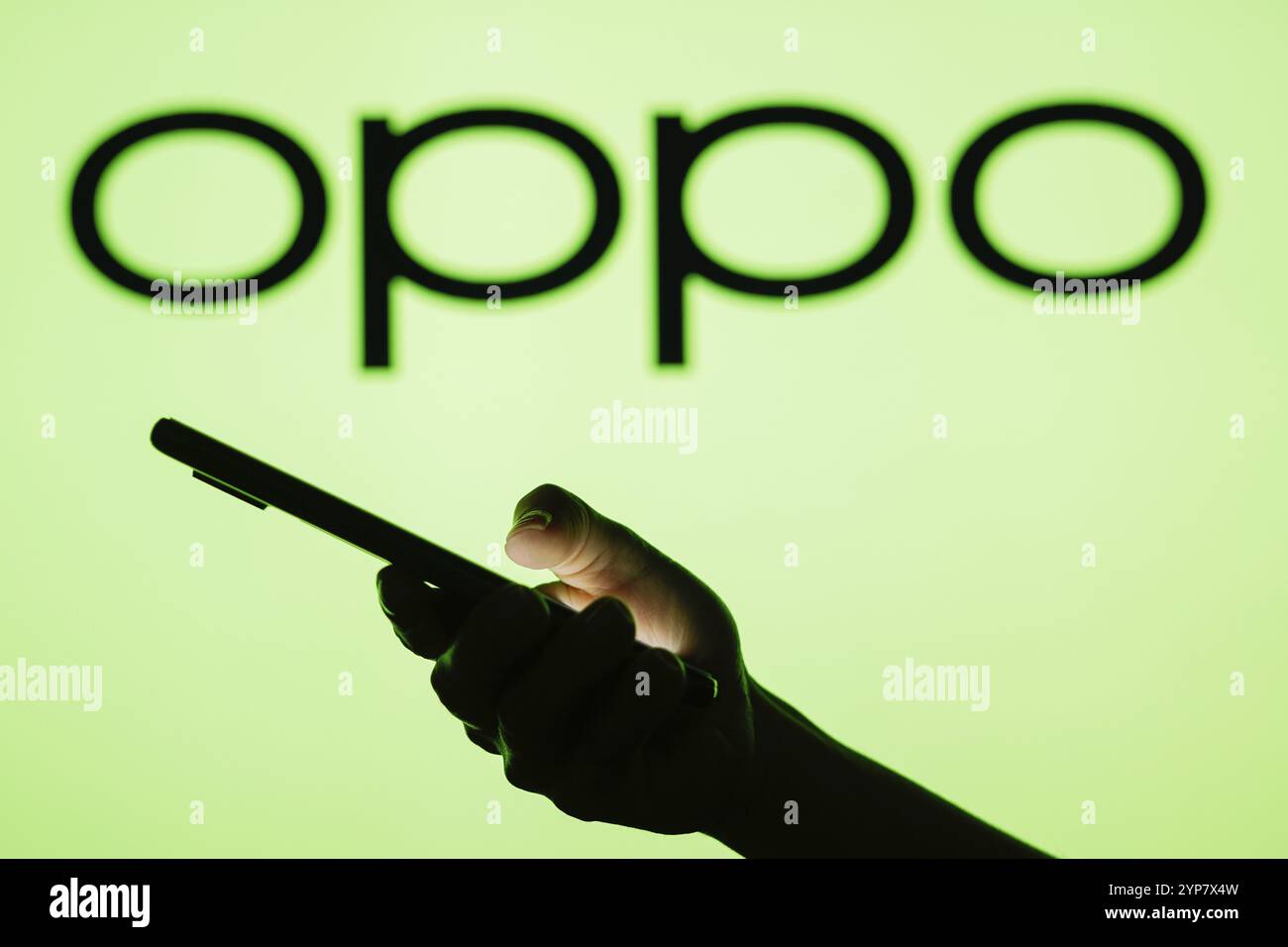 Oppo phones logo hi-res stock photography and images - Alamy