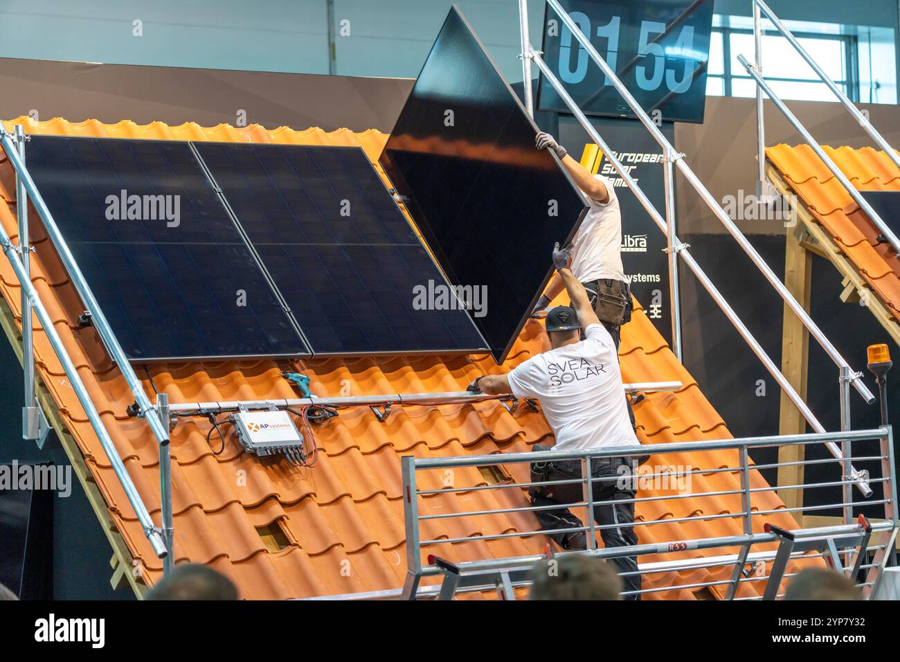 Presentation of the rapid installation of a solar system on a ...