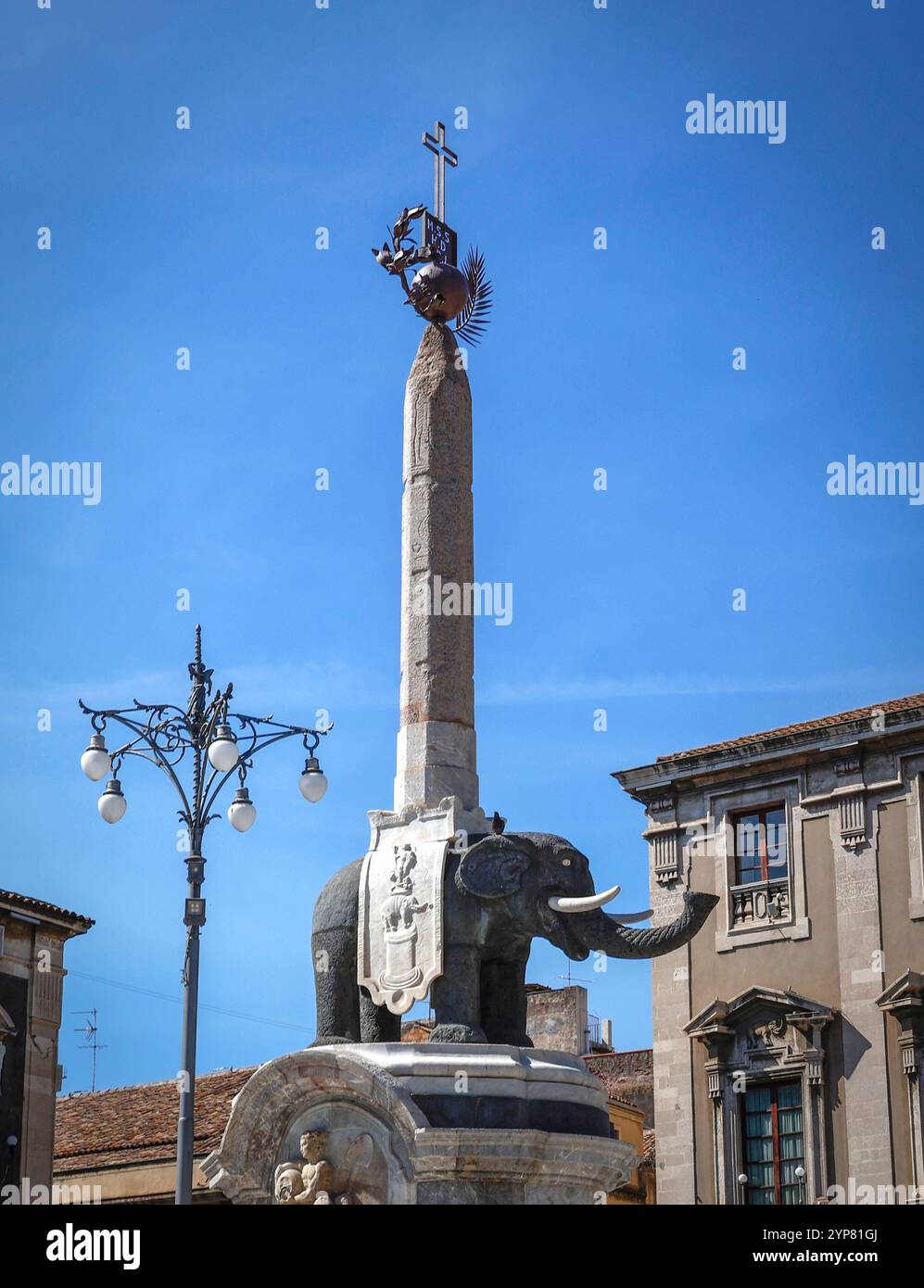 Elephant Fountain, Piazza del Duomo, Catania, Sicily, Italy. designed ...