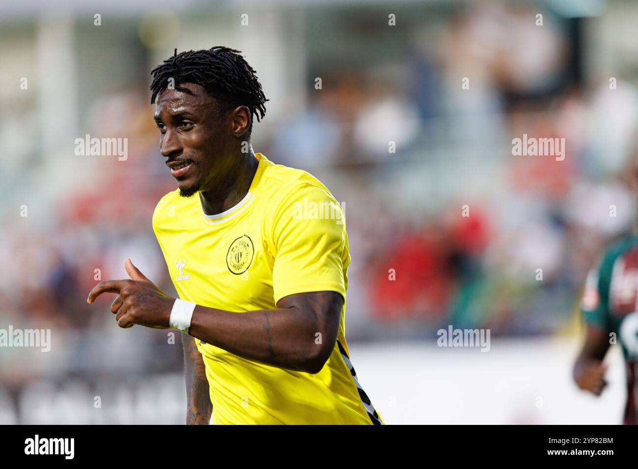 Dudu seen during Liga Portugal game between teams of CF Estrela Amadora ...