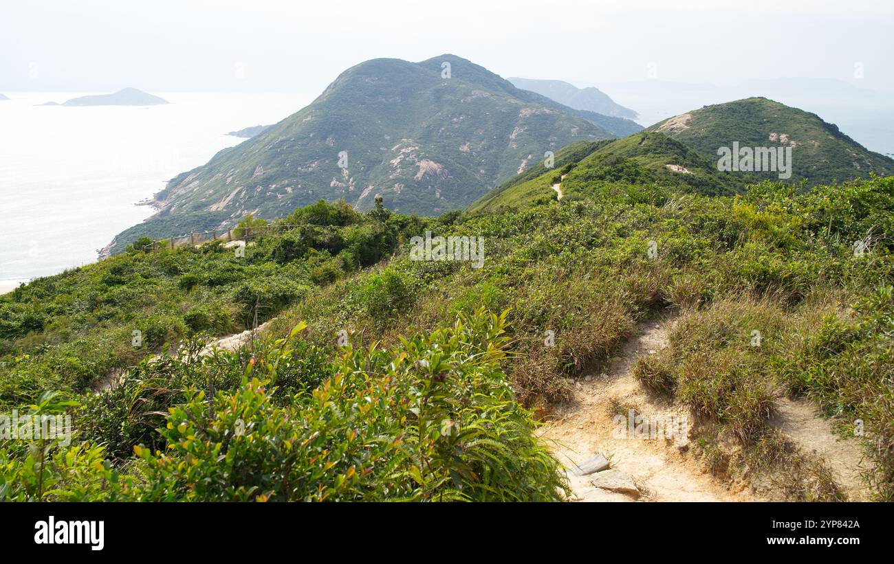 The view from the top of the Dragons Back hike in Hong Kong on the Shek ...
