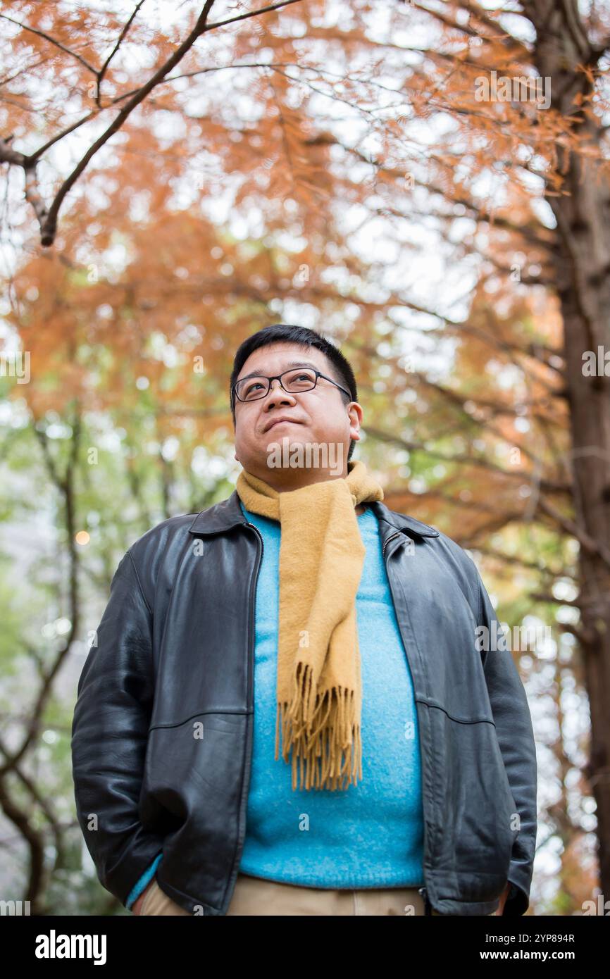 Stylish lifestyle couple hi-res stock photography and images - Alamy