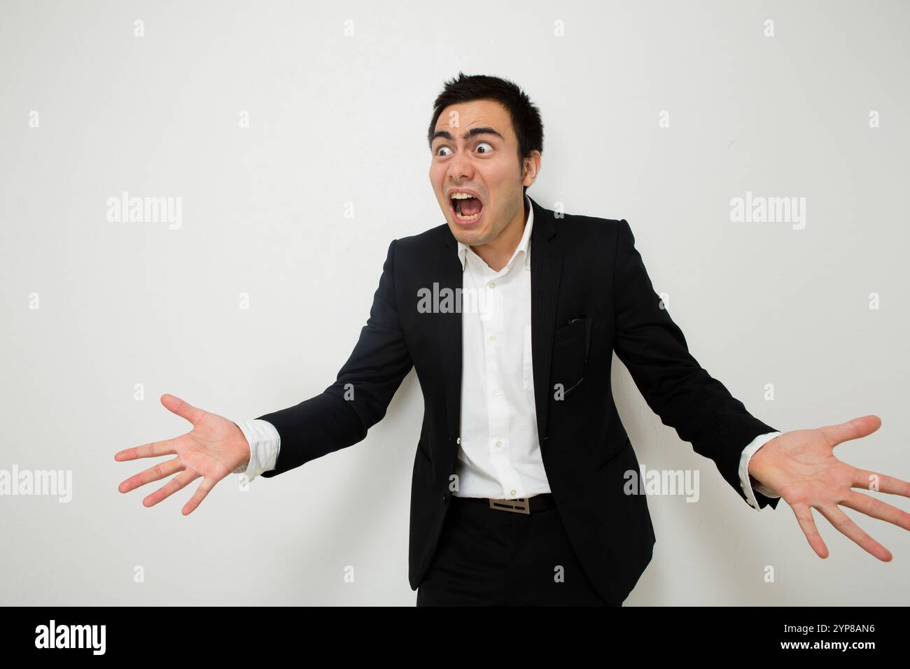 Salesman customer angry hi-res stock photography and images - Alamy