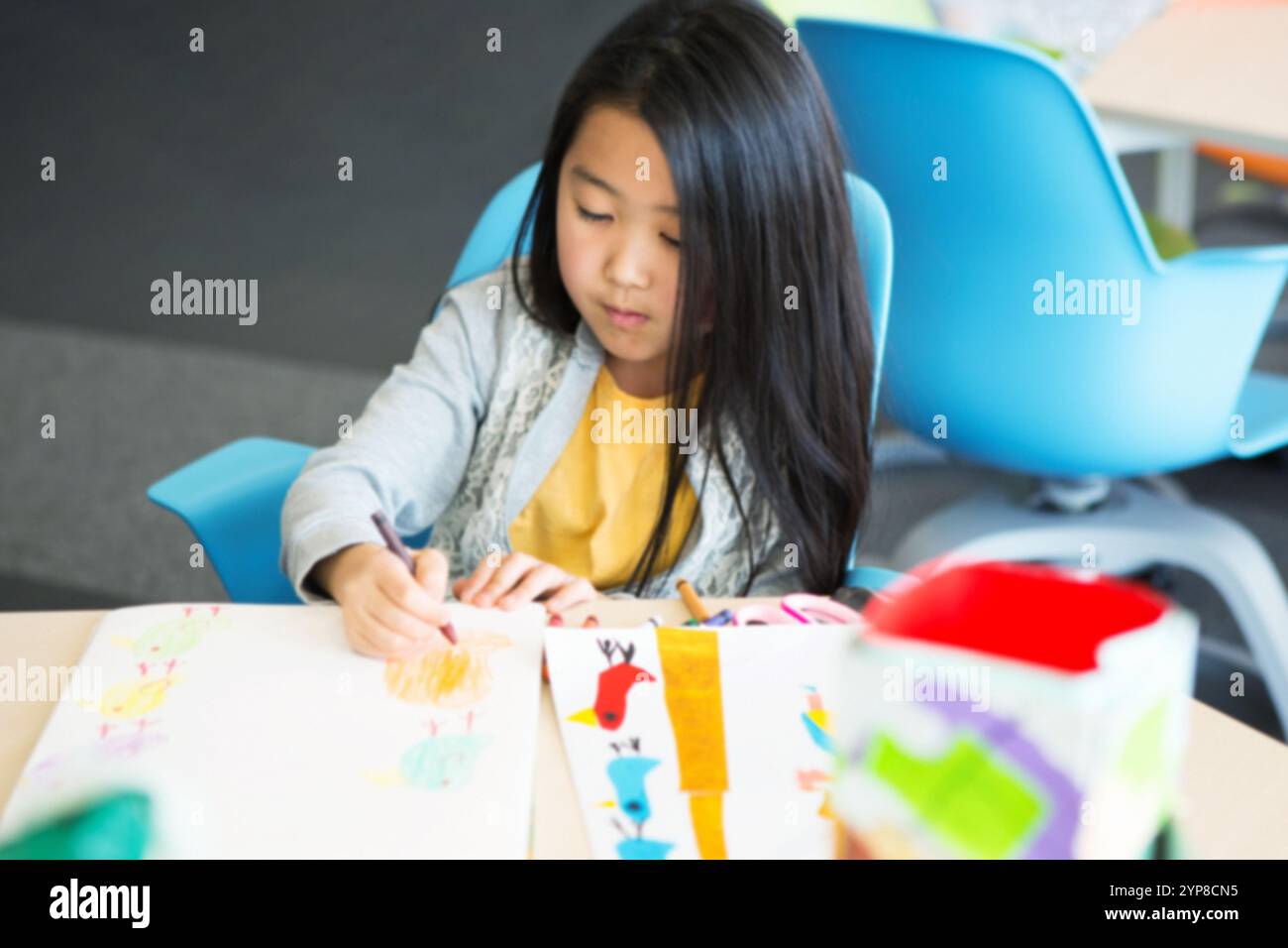 Primary school children doing arts and crafts Stock Photo - Alamy