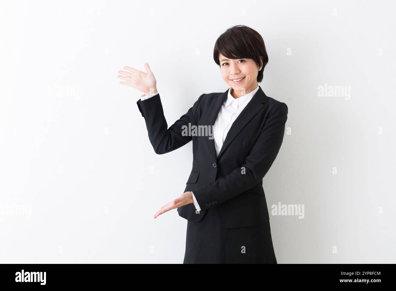 Pose for model hi-res stock photography and images - Alamy