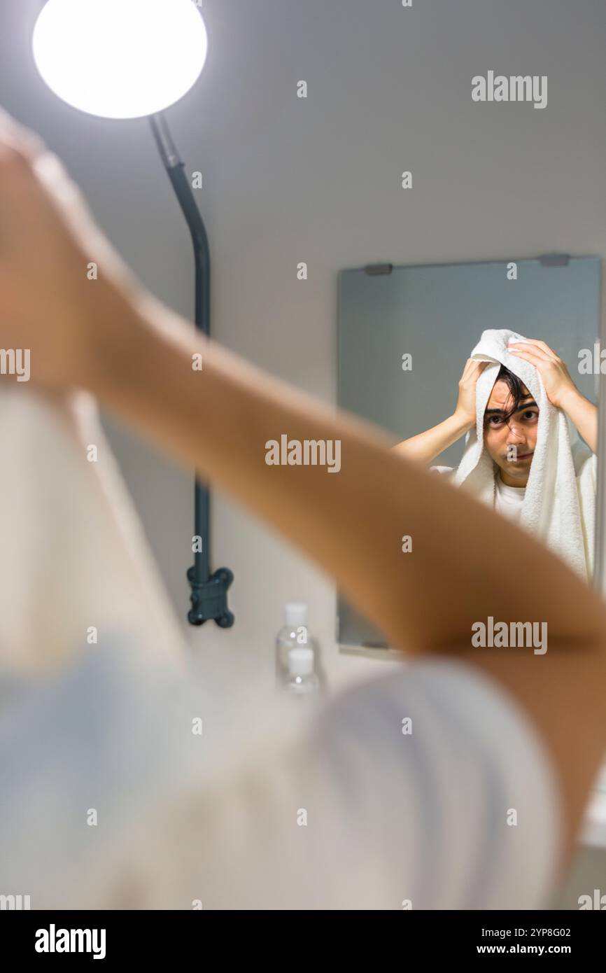 Man wiping his face hi-res stock photography and images - Alamy