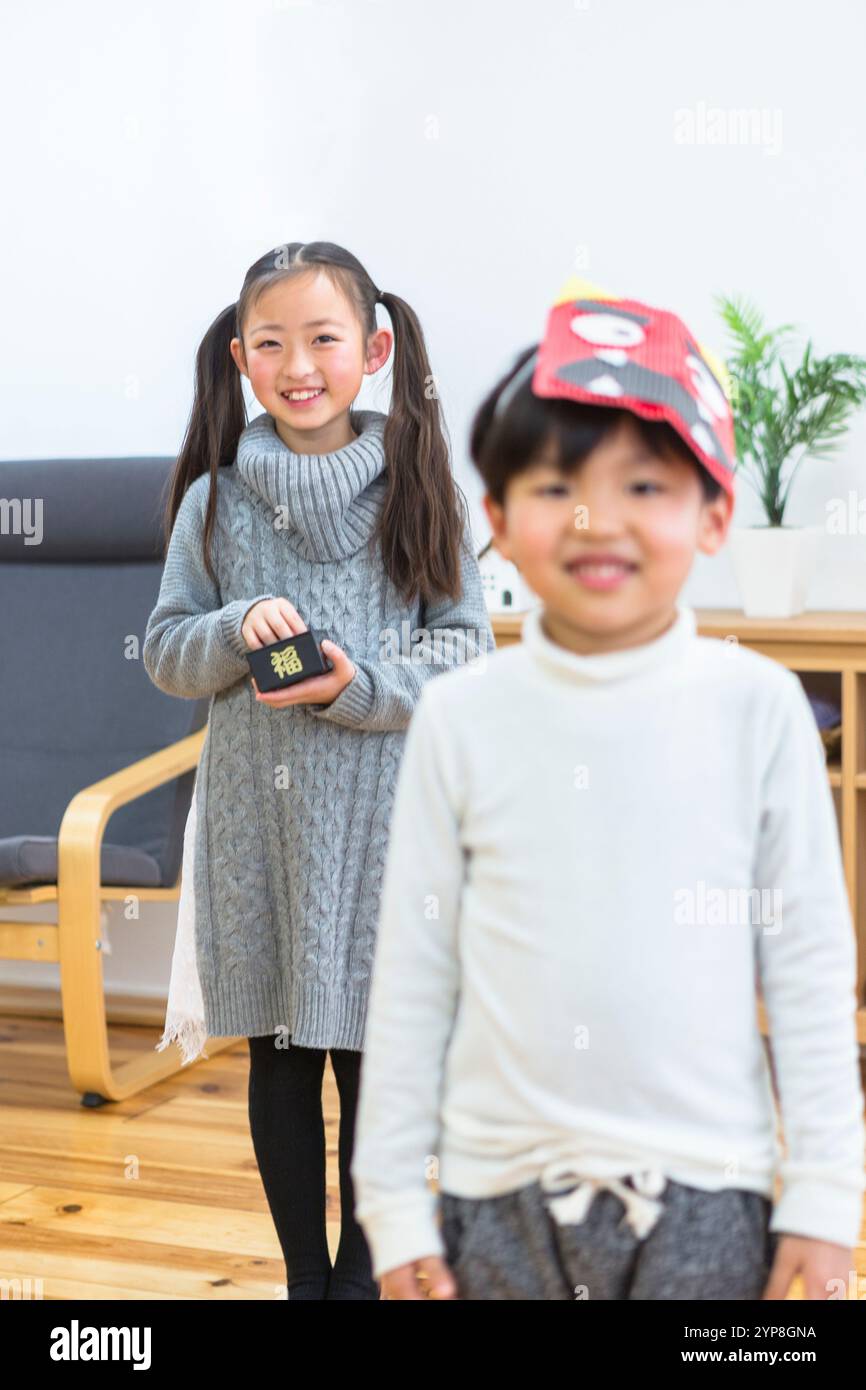 Throwing beans hi-res stock photography and images - Alamy