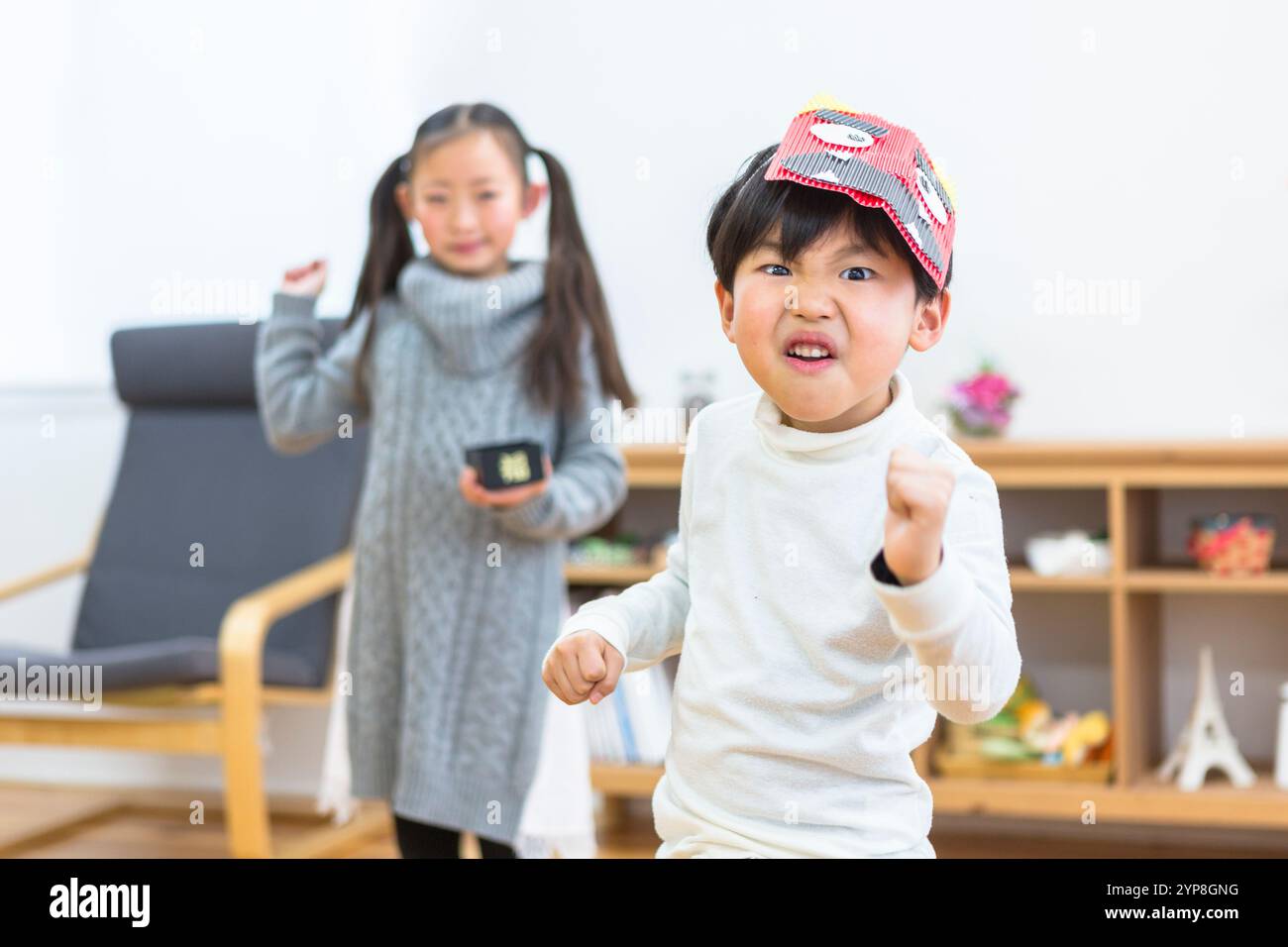 Throwing beans hi-res stock photography and images - Alamy