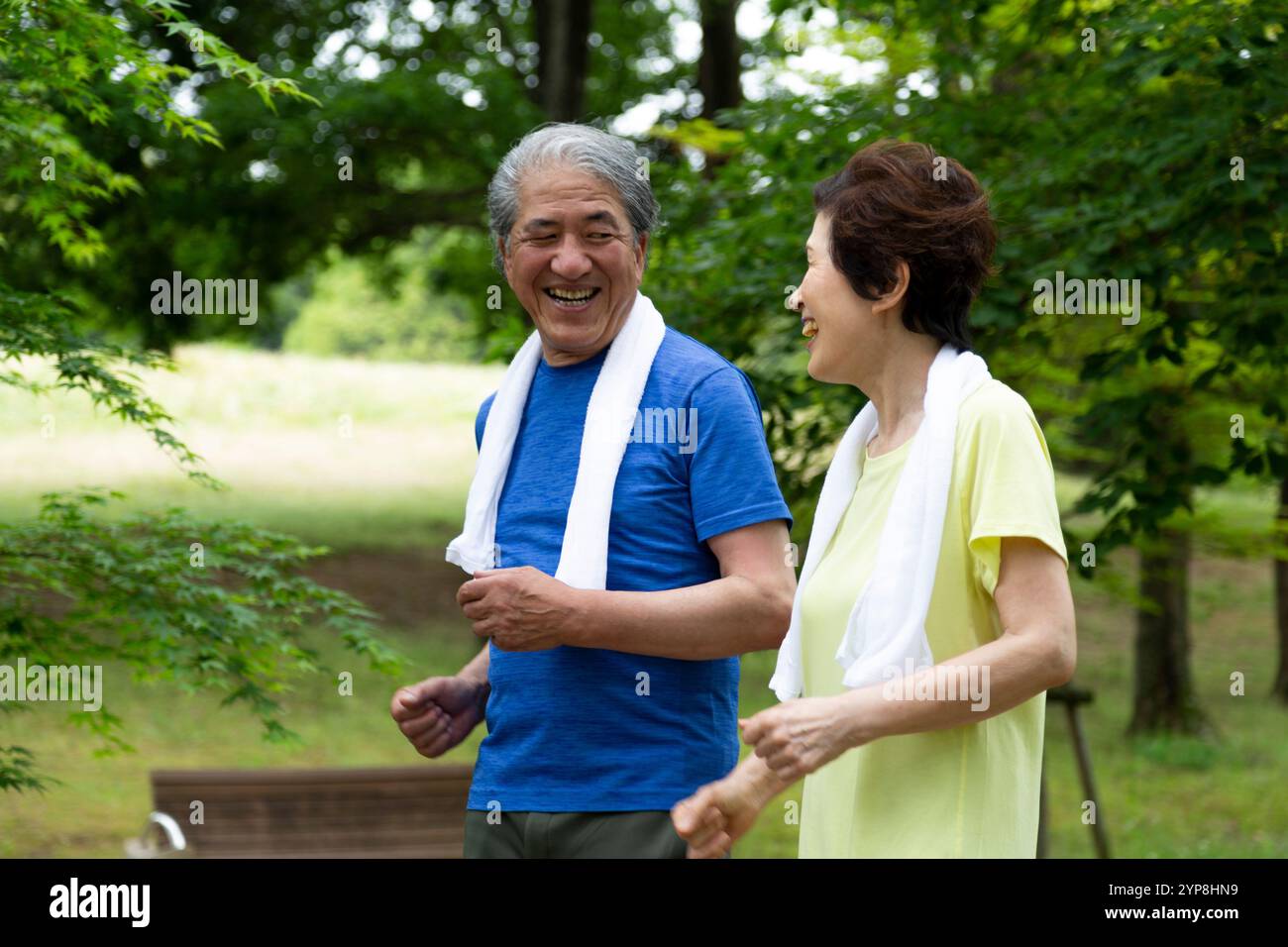 Old japanese people exercising and park hi-res stock photography and ...