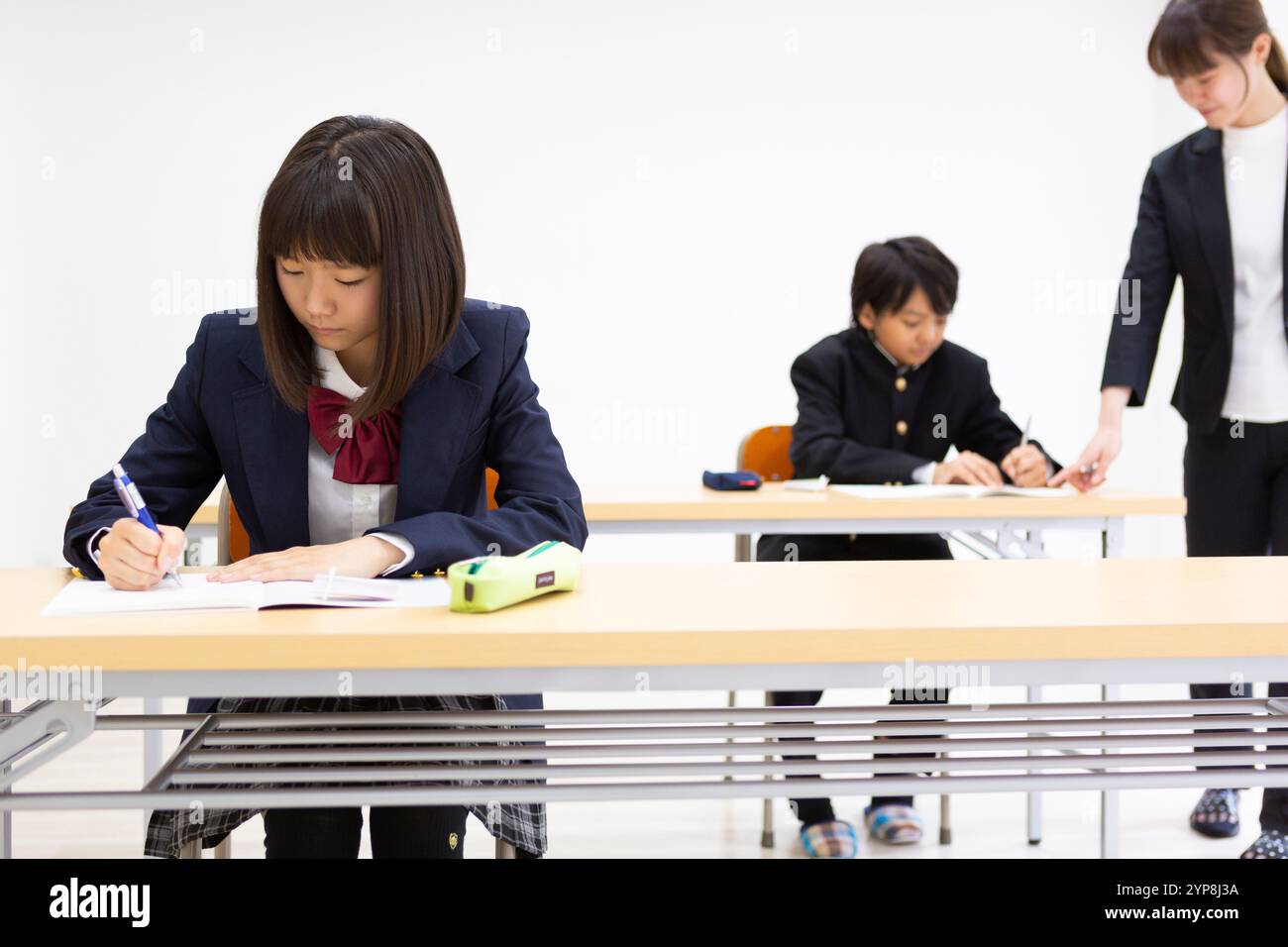 Japanese junior high student studying hi-res stock photography and ...